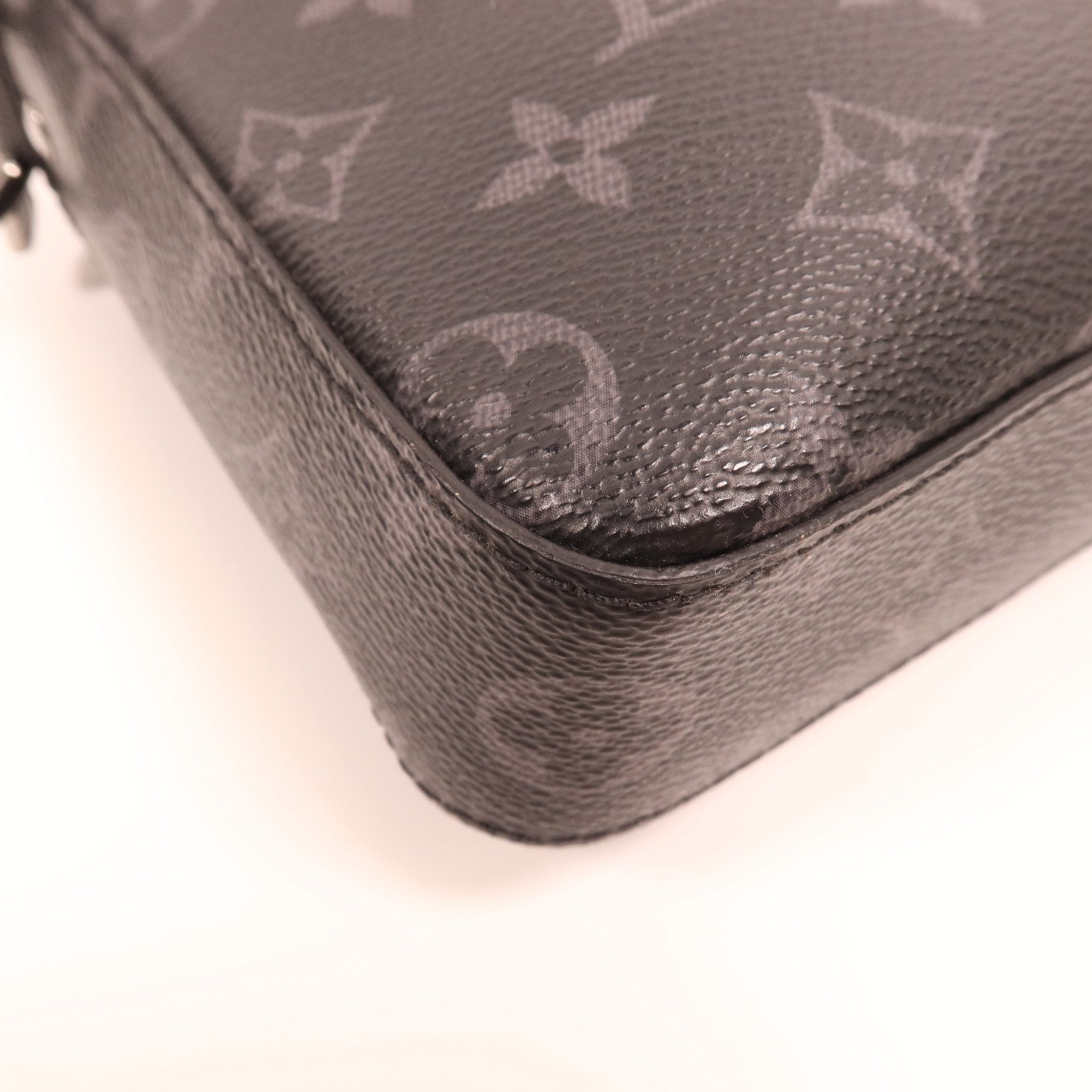 LOUIS VUITTON Monogram Eclipse Reverse Trio Messenger銀扣肩背袋灰色 – Brand ...