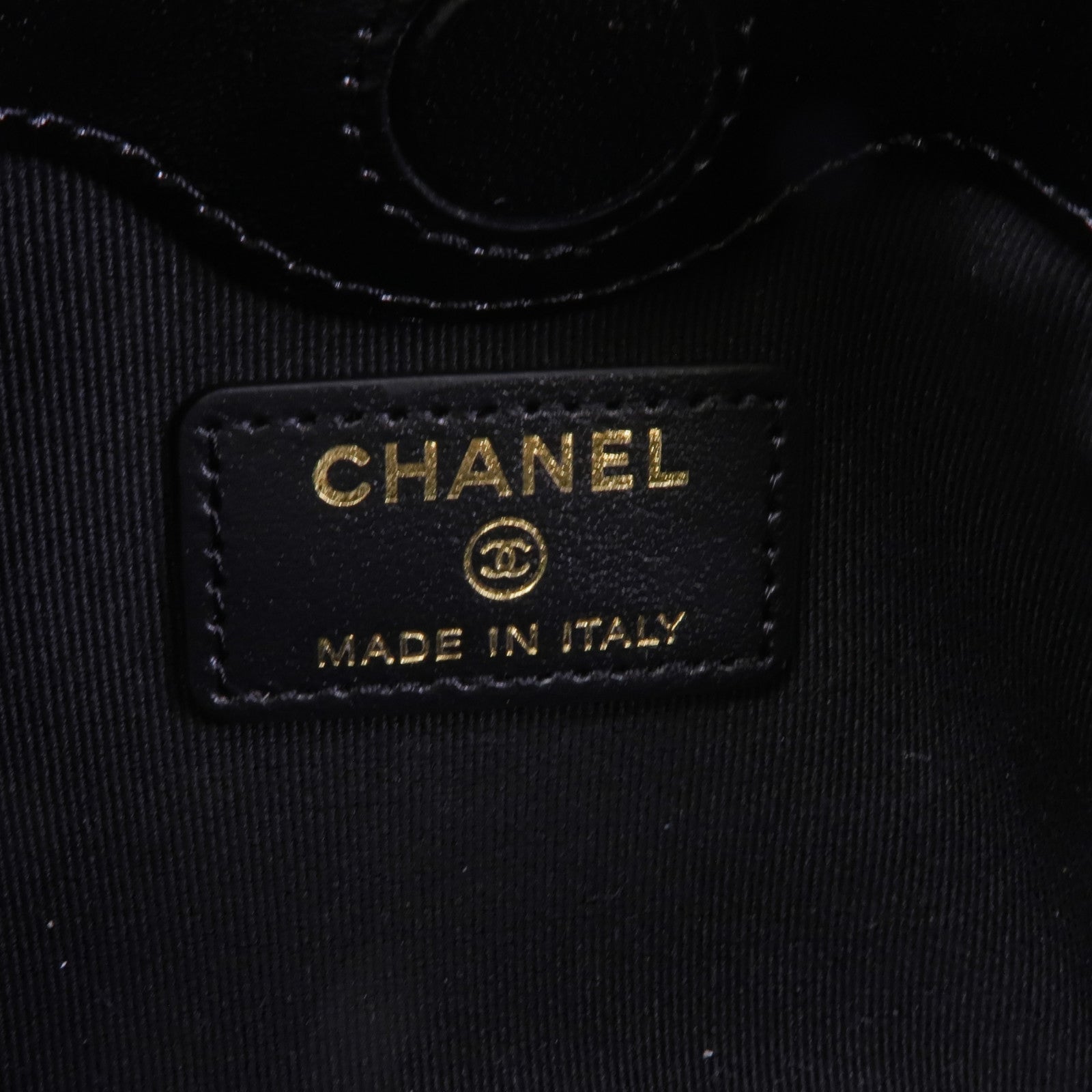 CHANEL 皮革Micro 31金扣手挽肩背兩用袋 – Brand Off Hong Kong Online Store