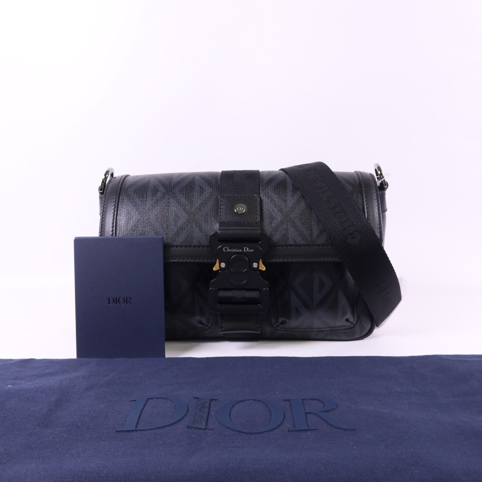 Dior 塗層帆布Hit The Road Shoulder Bag銀扣肩背袋 – Brand Off Hong Kong Online Store