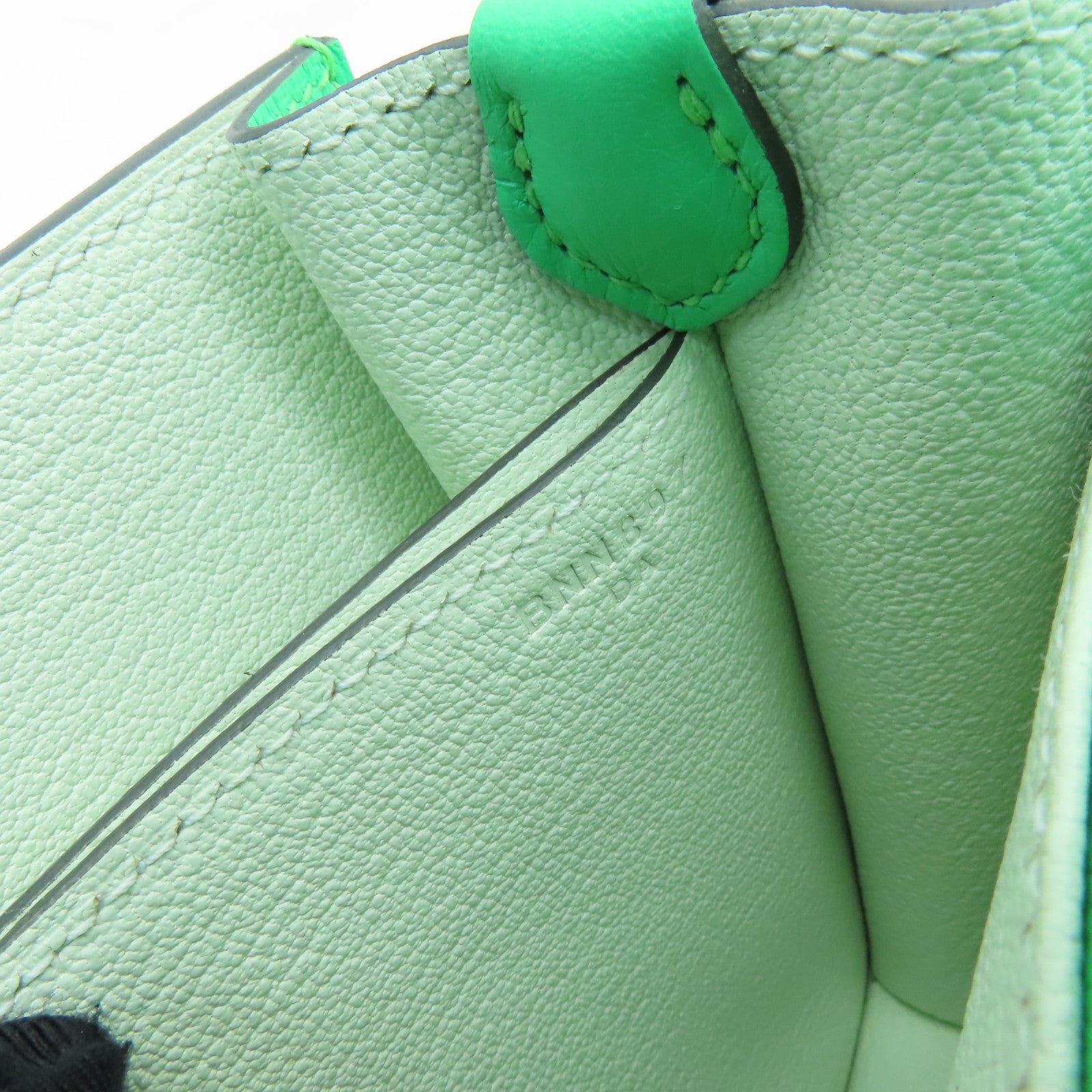 HERMES Evercolor皮革Mini Roulis銀扣肩背袋Vert Comics綠色 – Brand Off Hong Kong ...