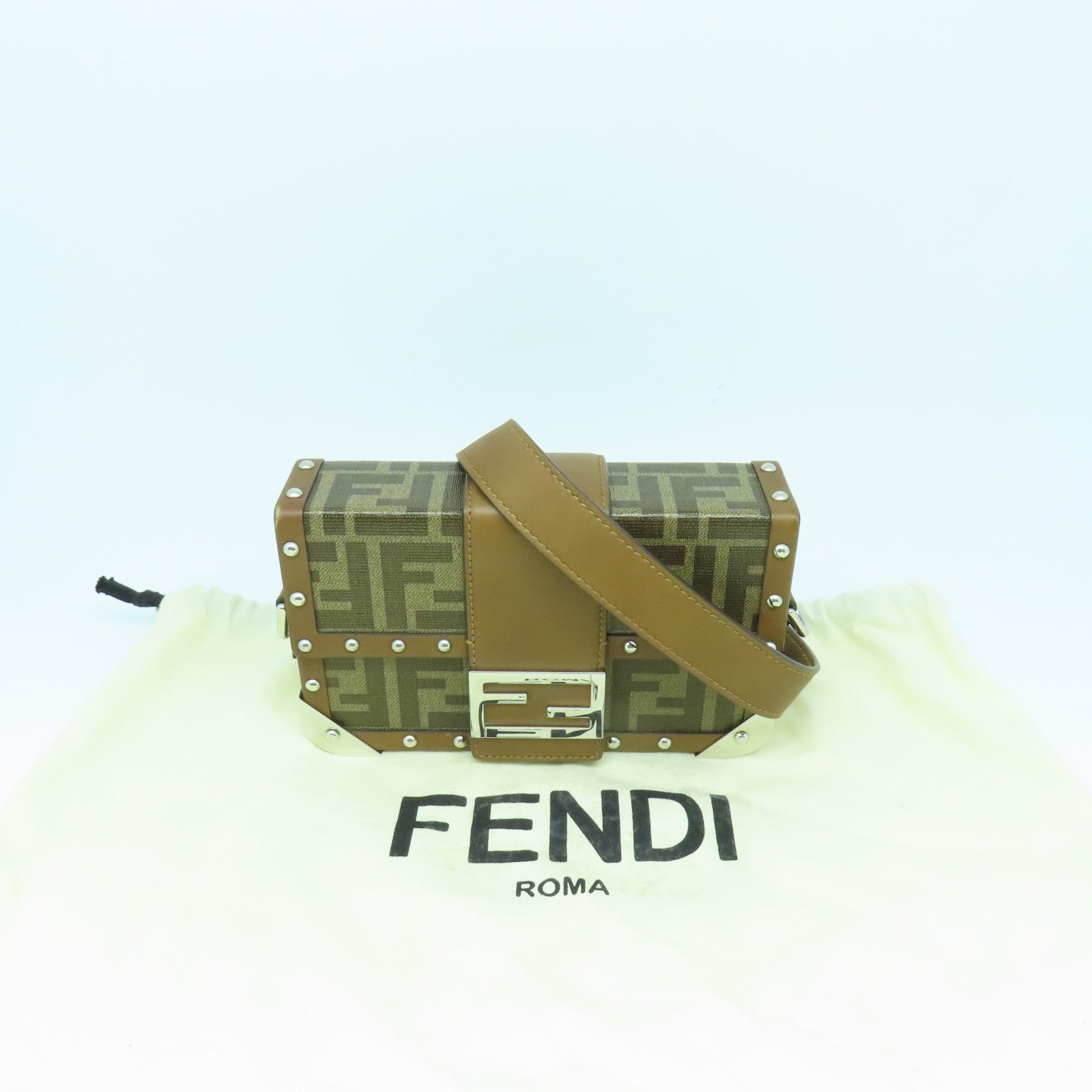 FENDI 牛皮皮革Baguette Trunk Mini Bag銀扣肩背袋肩背袋啡色 – Brand Off Hong Kong ...