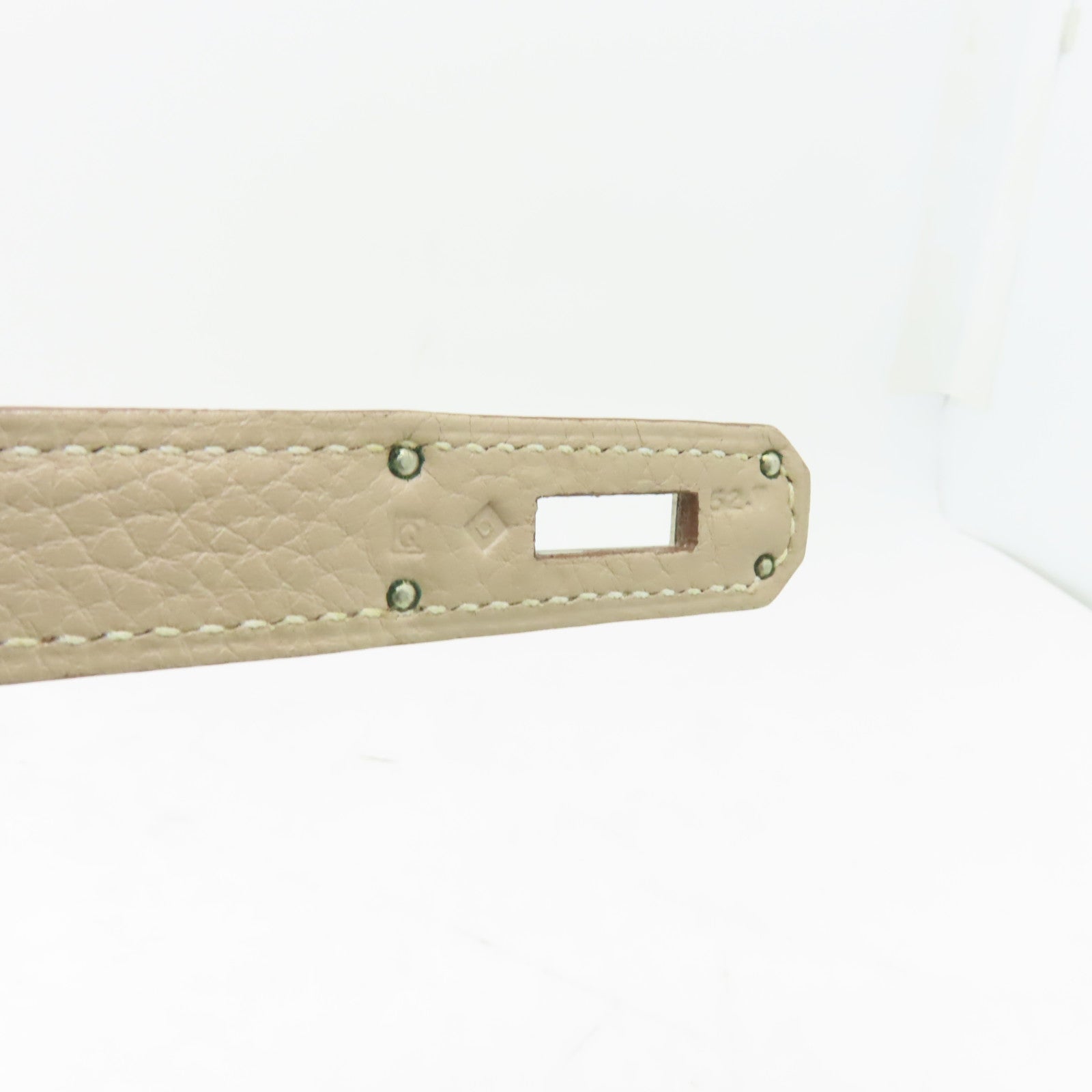 HERMES Clemence皮革Kelly 28銀扣手挽肩背兩用袋米色 – Brand Off Hong Kong Online Store